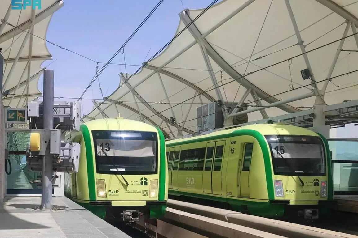 أمير الرياض يطّلع على جهود “الالتزام البيئي” بالمنطقة